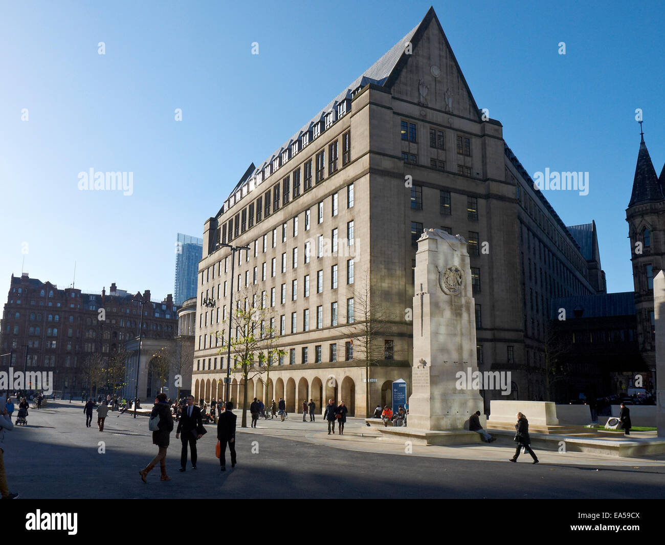 Town Hall Extension Building with war memorial on St Peter`s Square ...