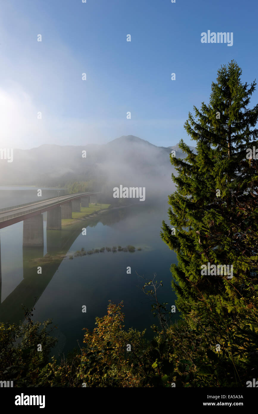 Germany, Bavaria, morning mist at the Sylvenstein Dam Stock Photo - Alamy