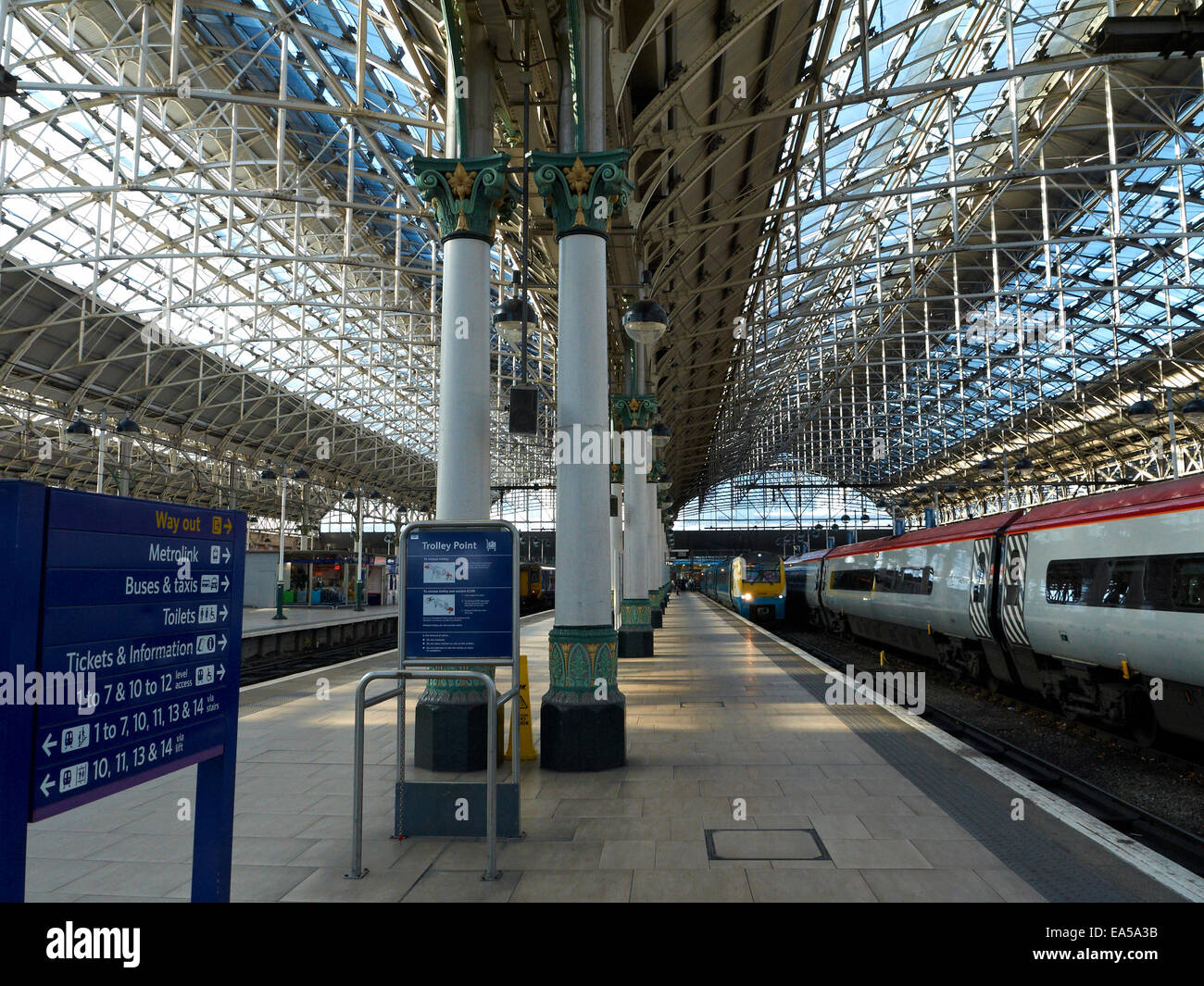 Information point on platform at Piccadilly Railway Station Manchester ...