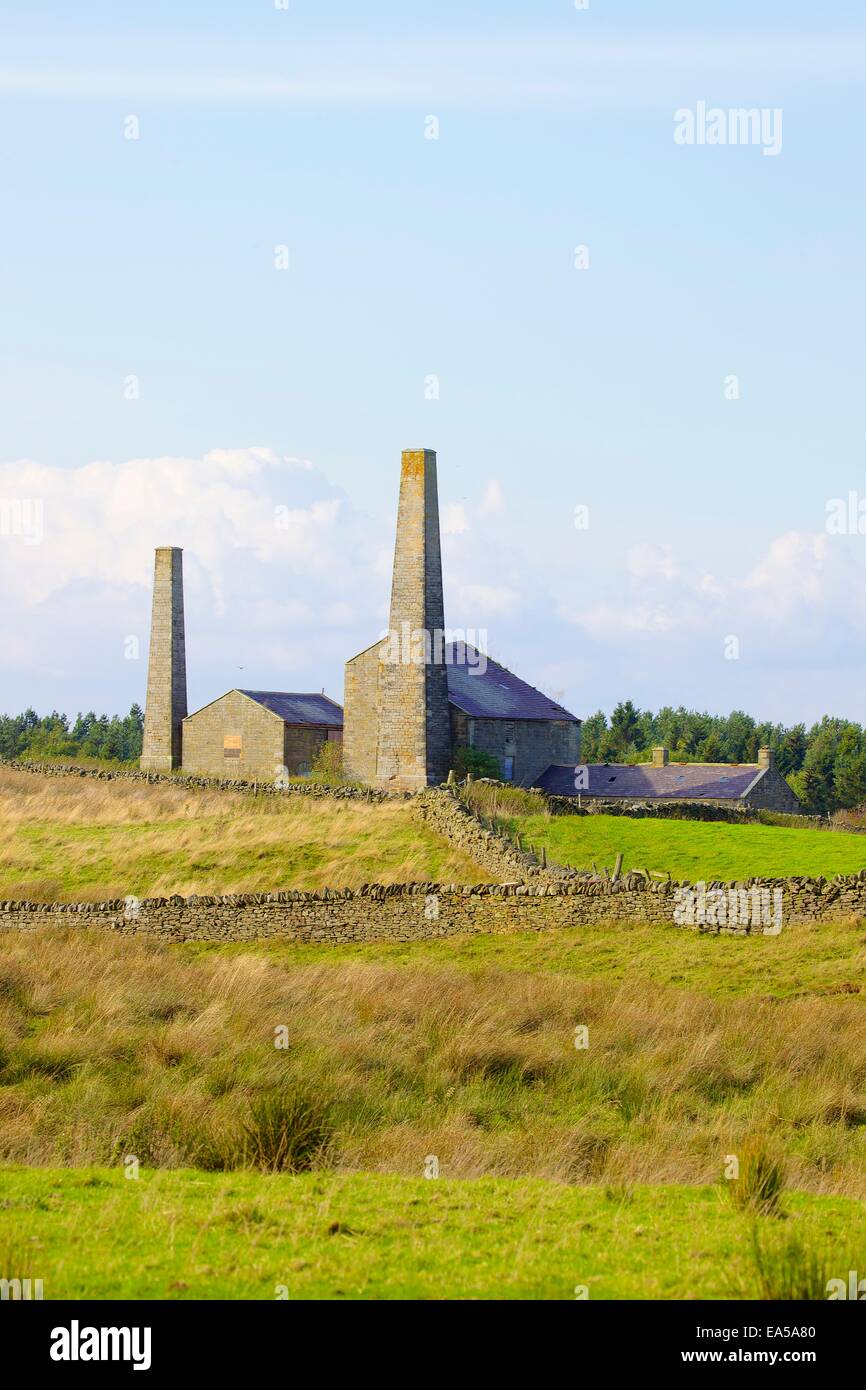 Old Lead Mining Chimneys and buildings, Stublick Farm, Stublick Moor ...