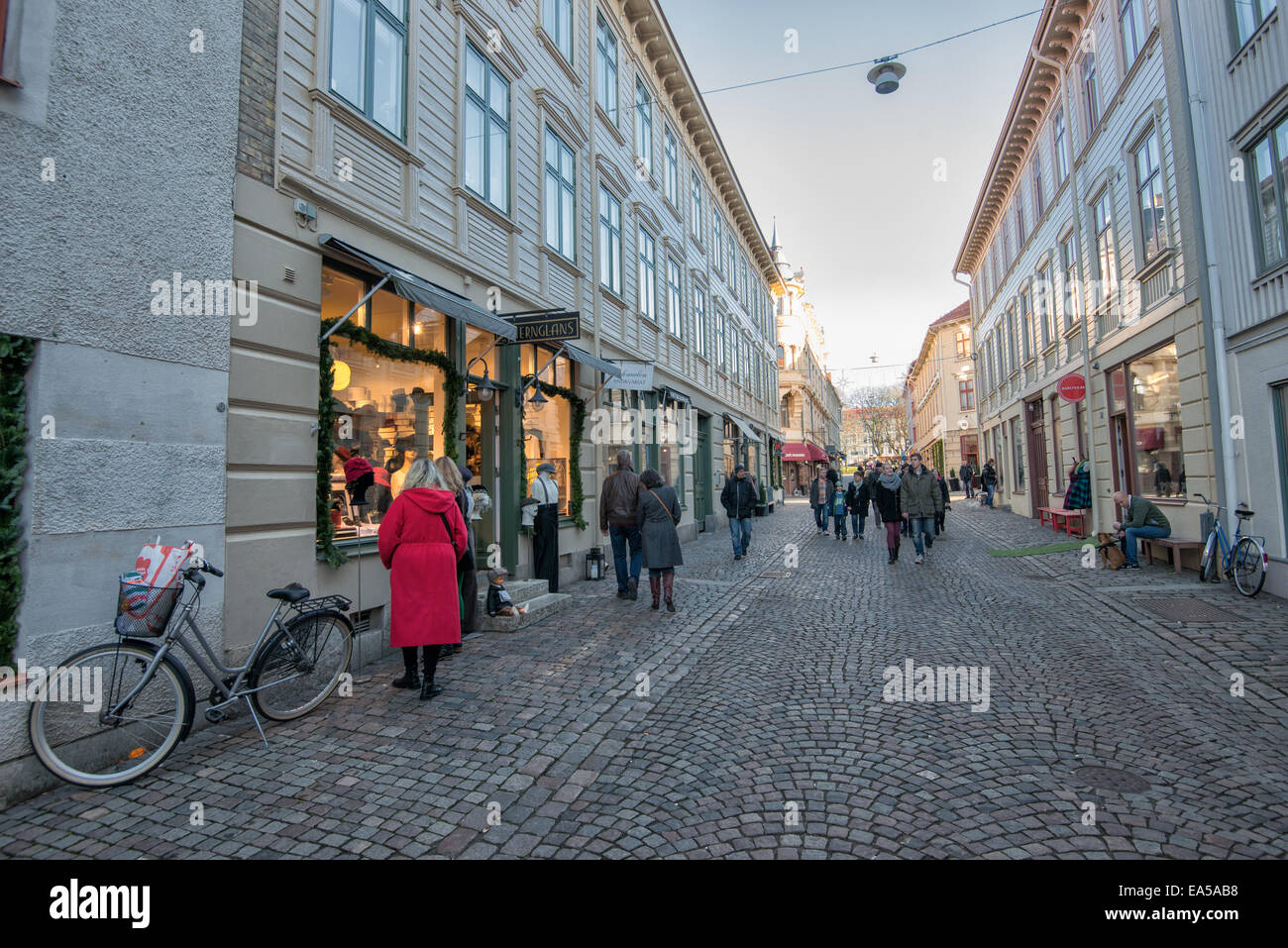People window shopping in Haga, Gothenburg during November Stock Photo ...