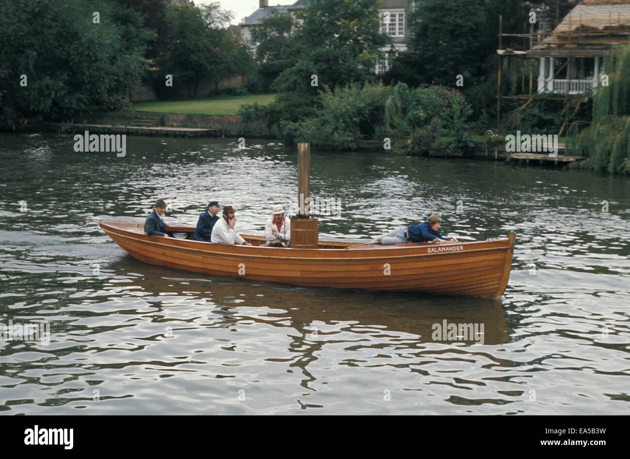 Thames circa hi-res stock photography and images - Alamy