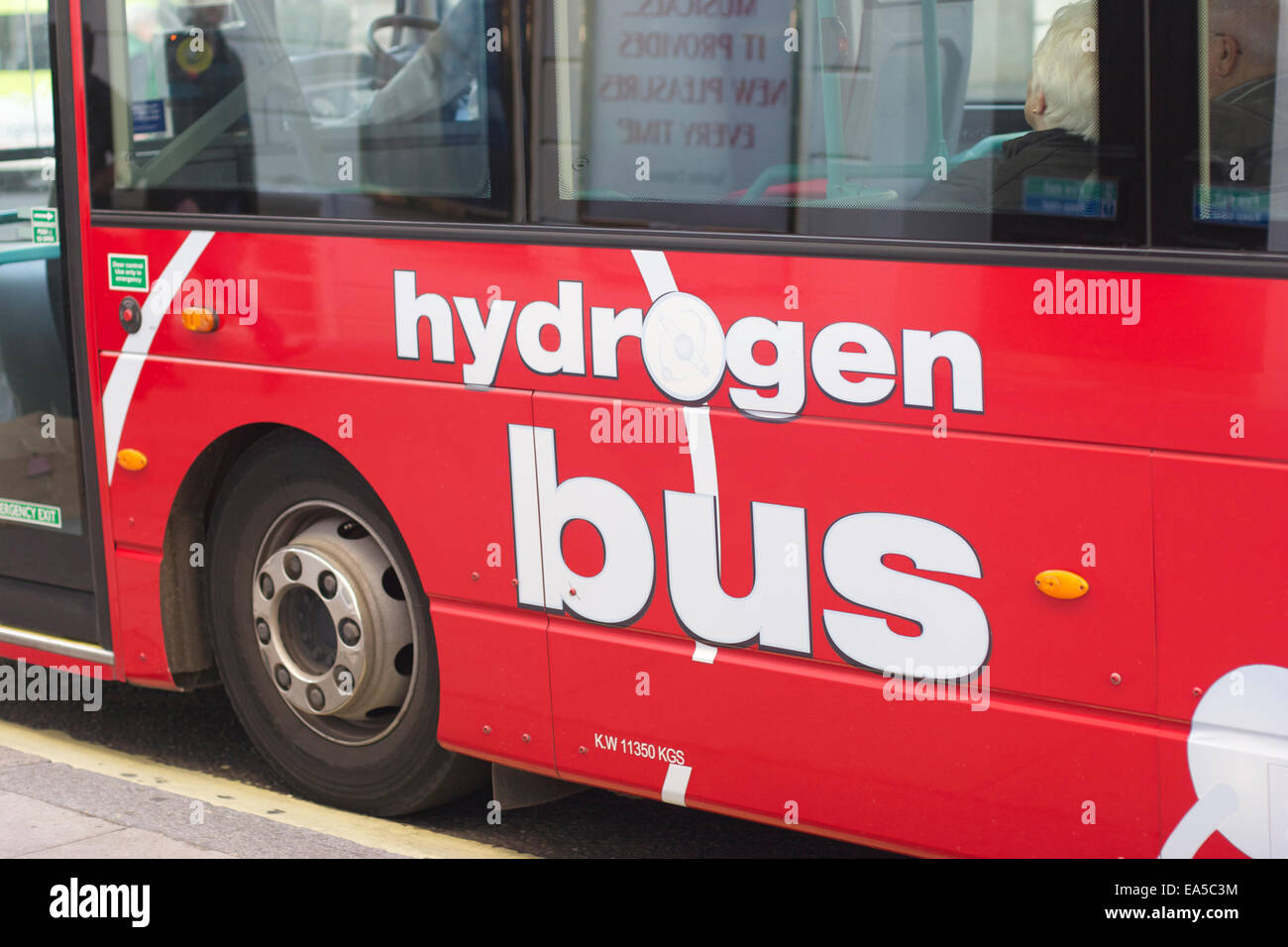 Hydrogen fuel cell bus hi-res stock photography and images - Alamy