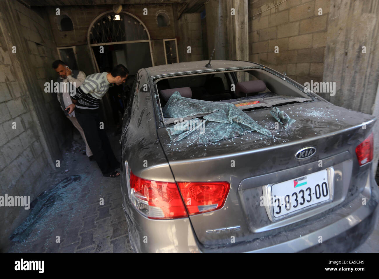 Mahmoud abbas car hi-res stock photography and images - Alamy