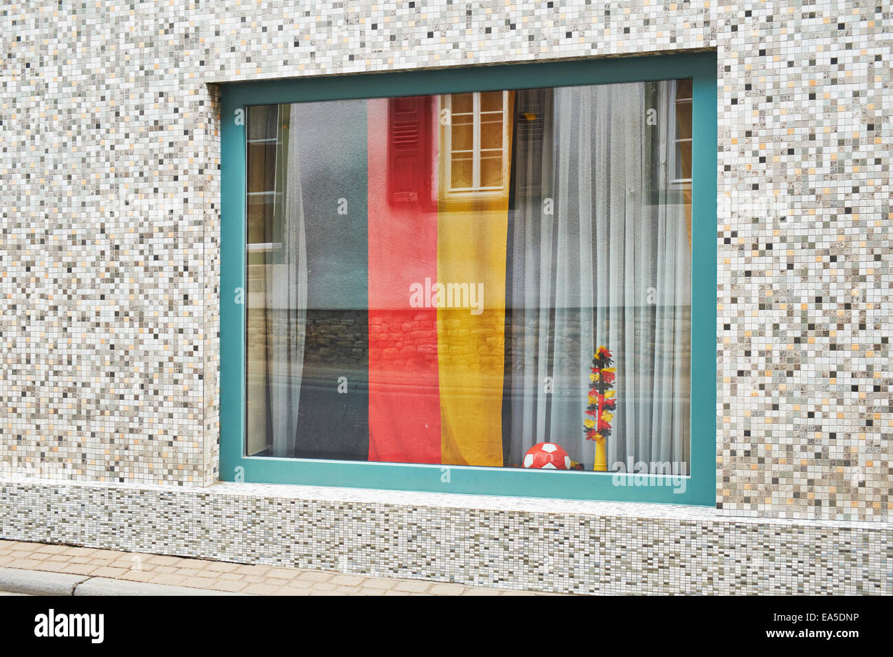 German flag in front of building hi-res stock photography and images ...