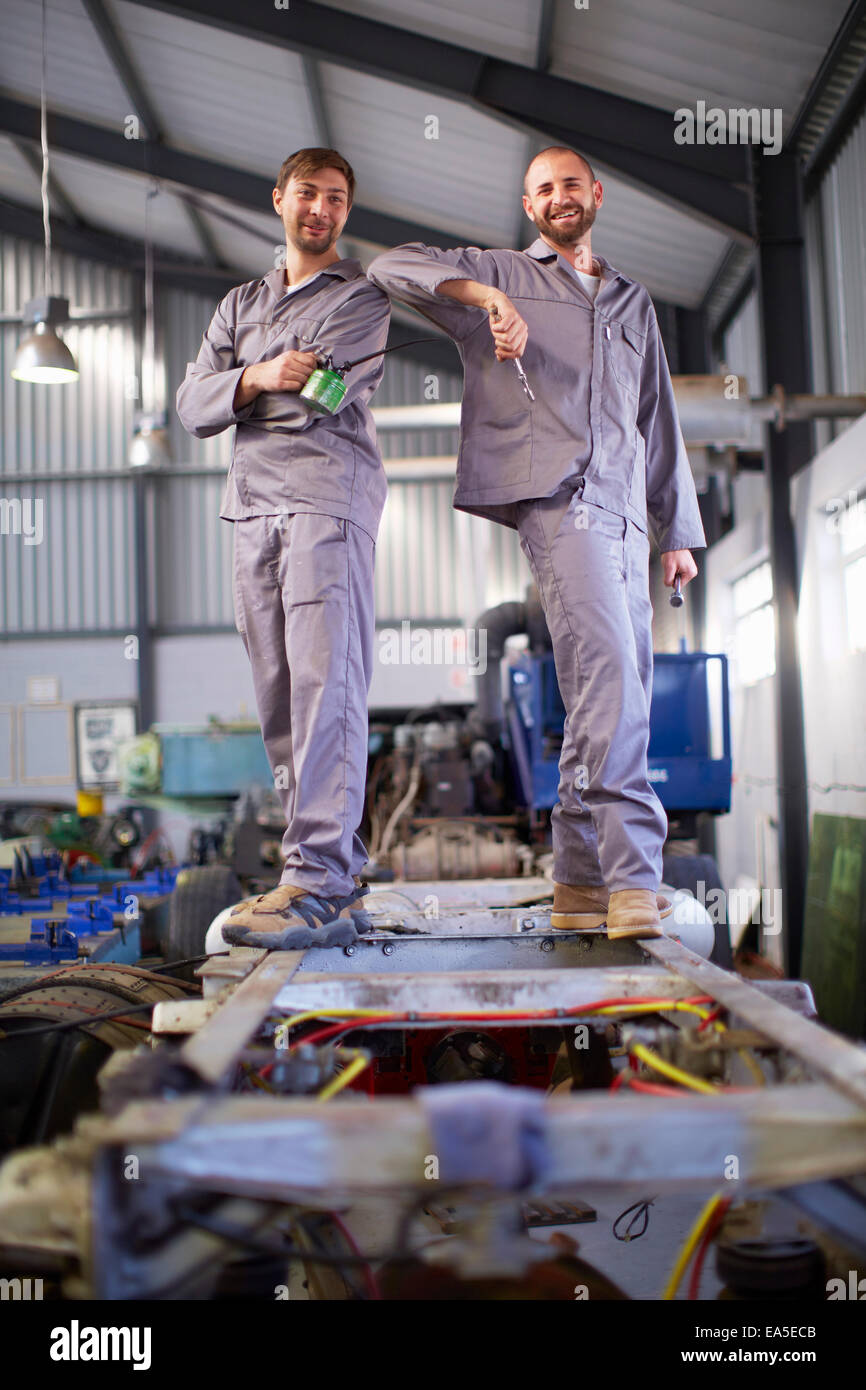 Diesel engine factory hi-res stock photography and images - Alamy