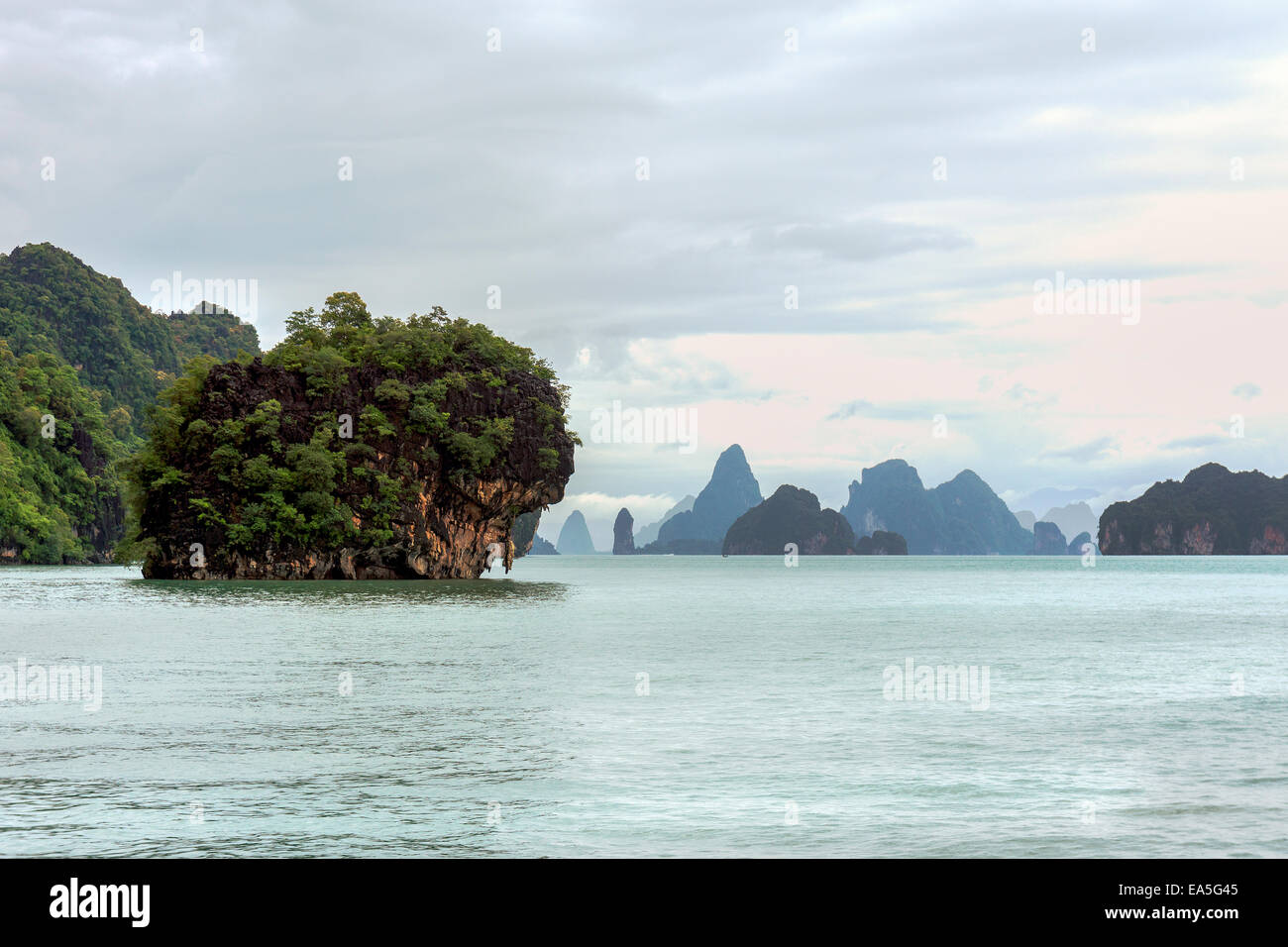 Rock near koh phanak hi-res stock photography and images - Alamy