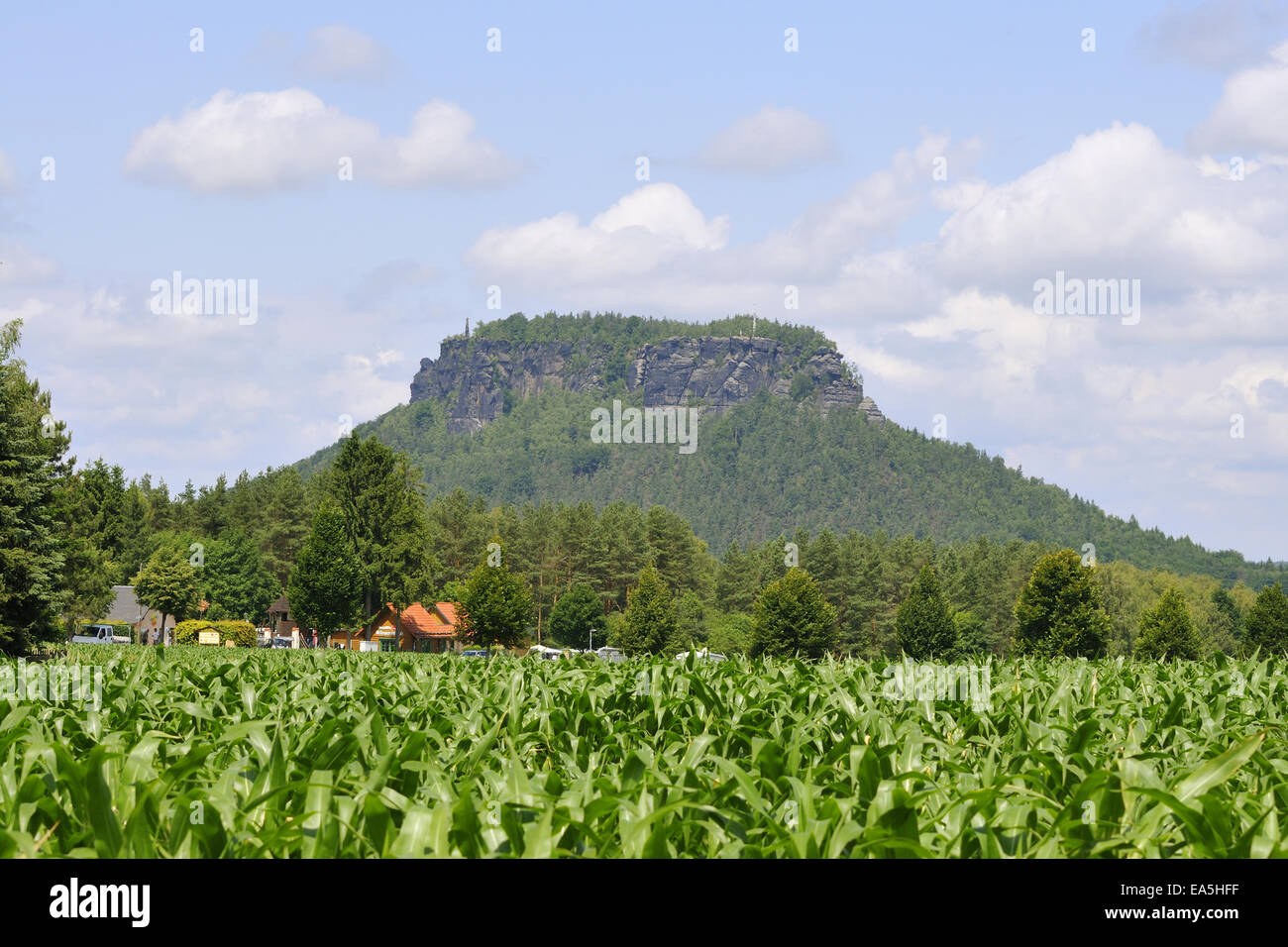 Saxon houses hi-res stock photography and images - Alamy