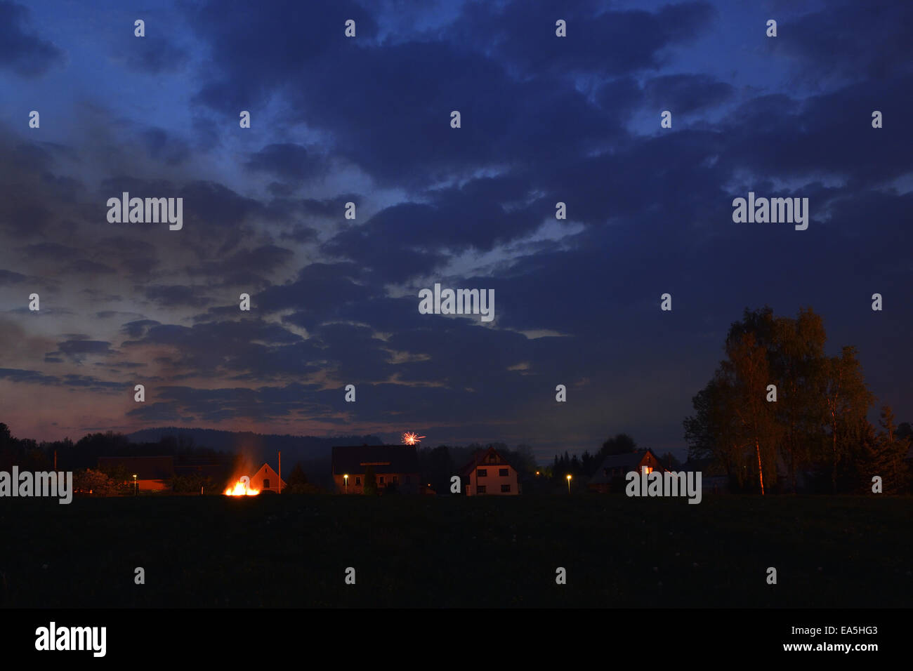 Colorful campfire hi-res stock photography and images - Alamy