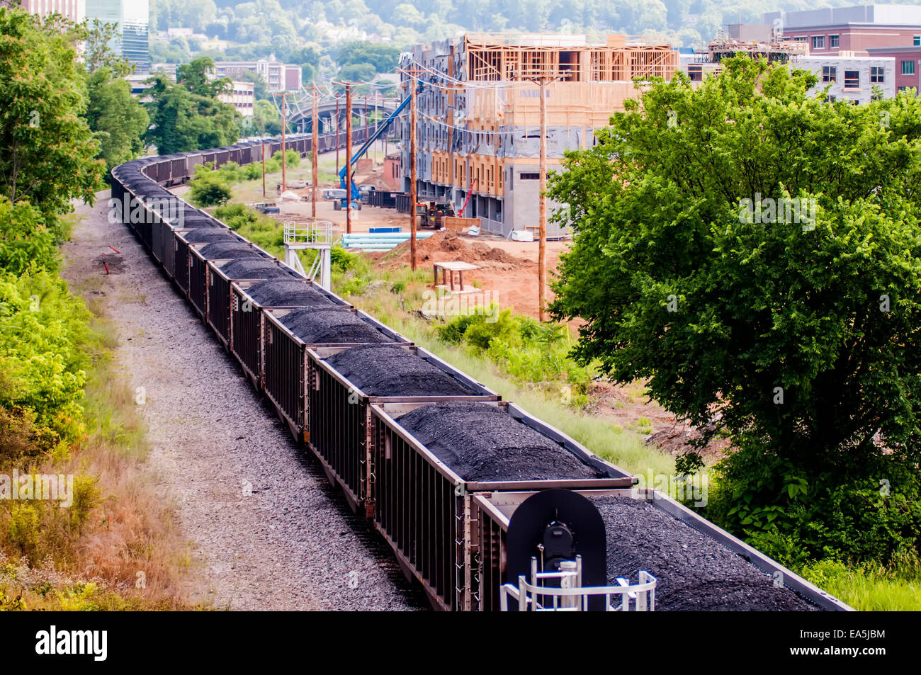 Coal train goods wagons hi-res stock photography and images - Alamy