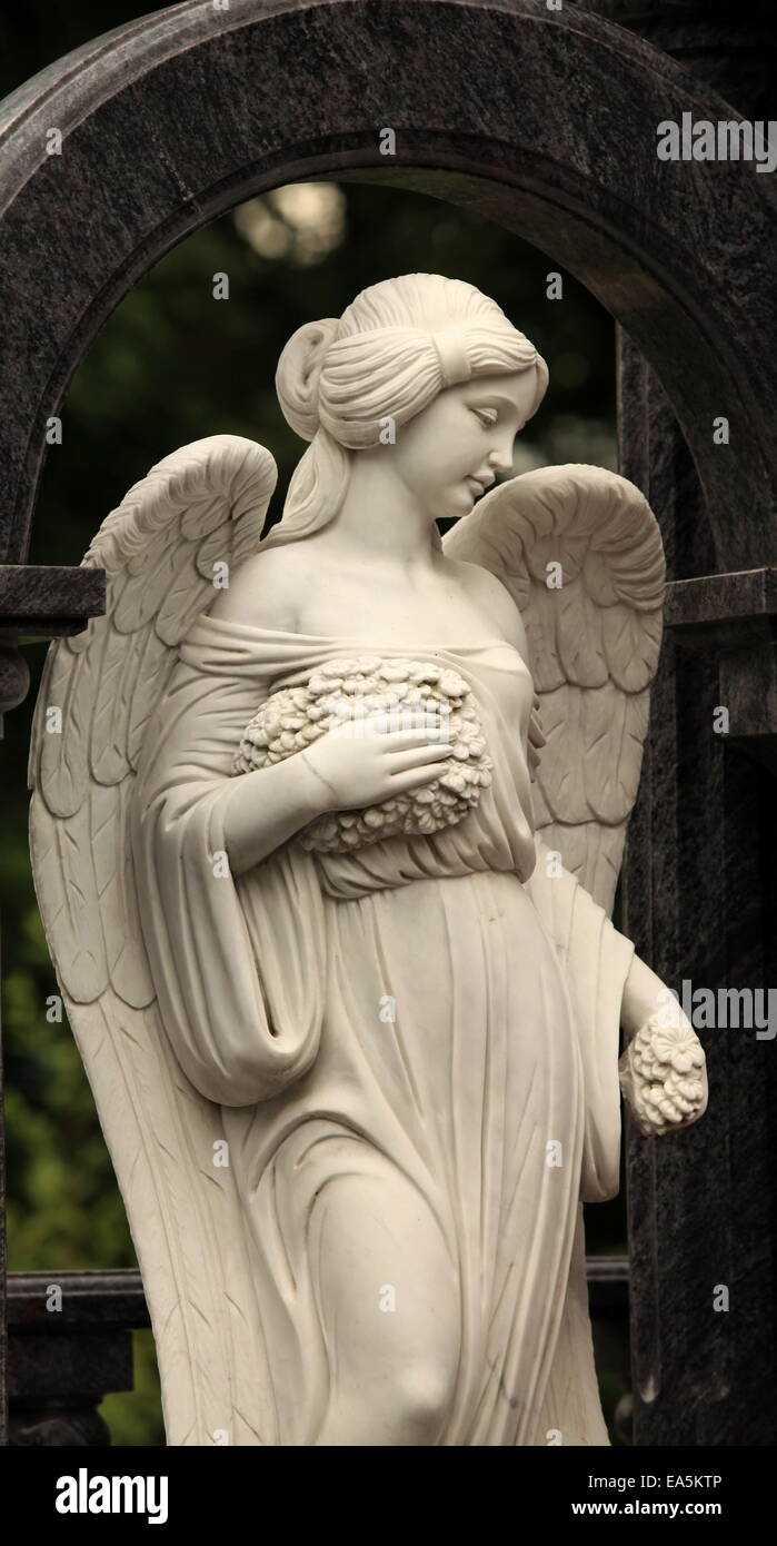 Mournful hi-res stock photography and images - Alamy