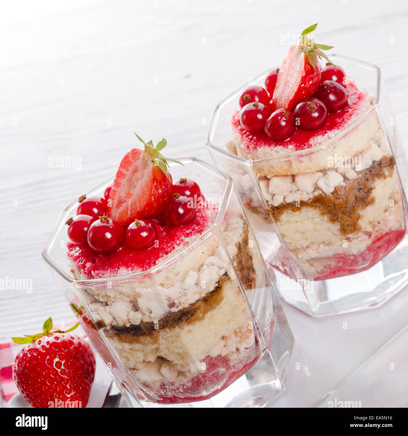 Strawberry - currant crumble Dessertt Stock Photo - Alamy
