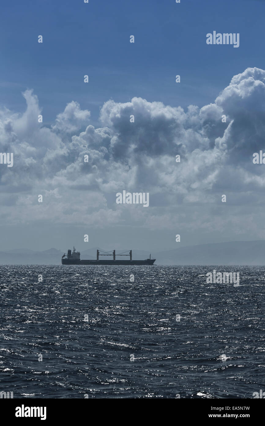 Cargo ship on the ocean hi-res stock photography and images - Alamy
