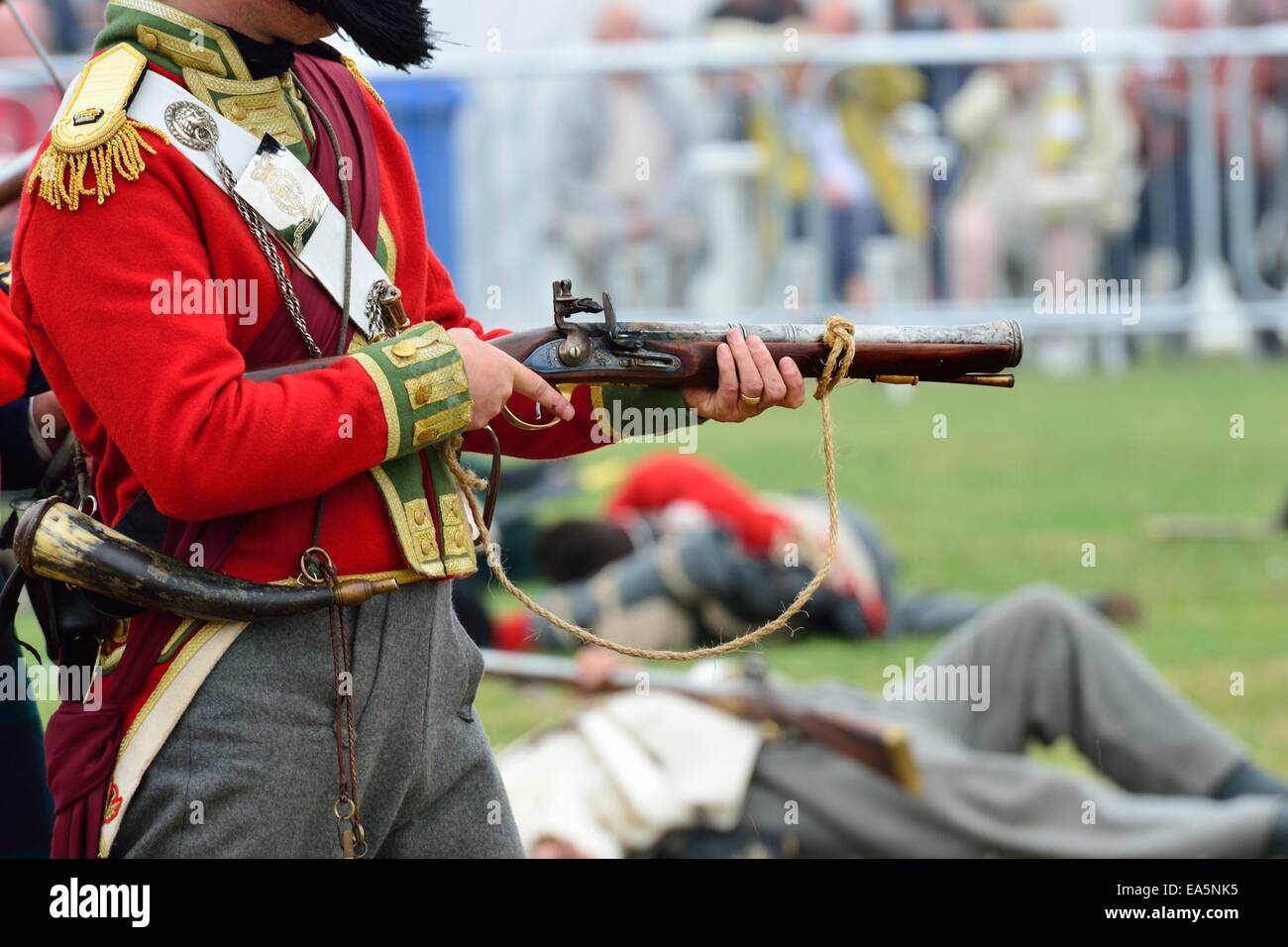 Musket firing hi-res stock photography and images - Alamy