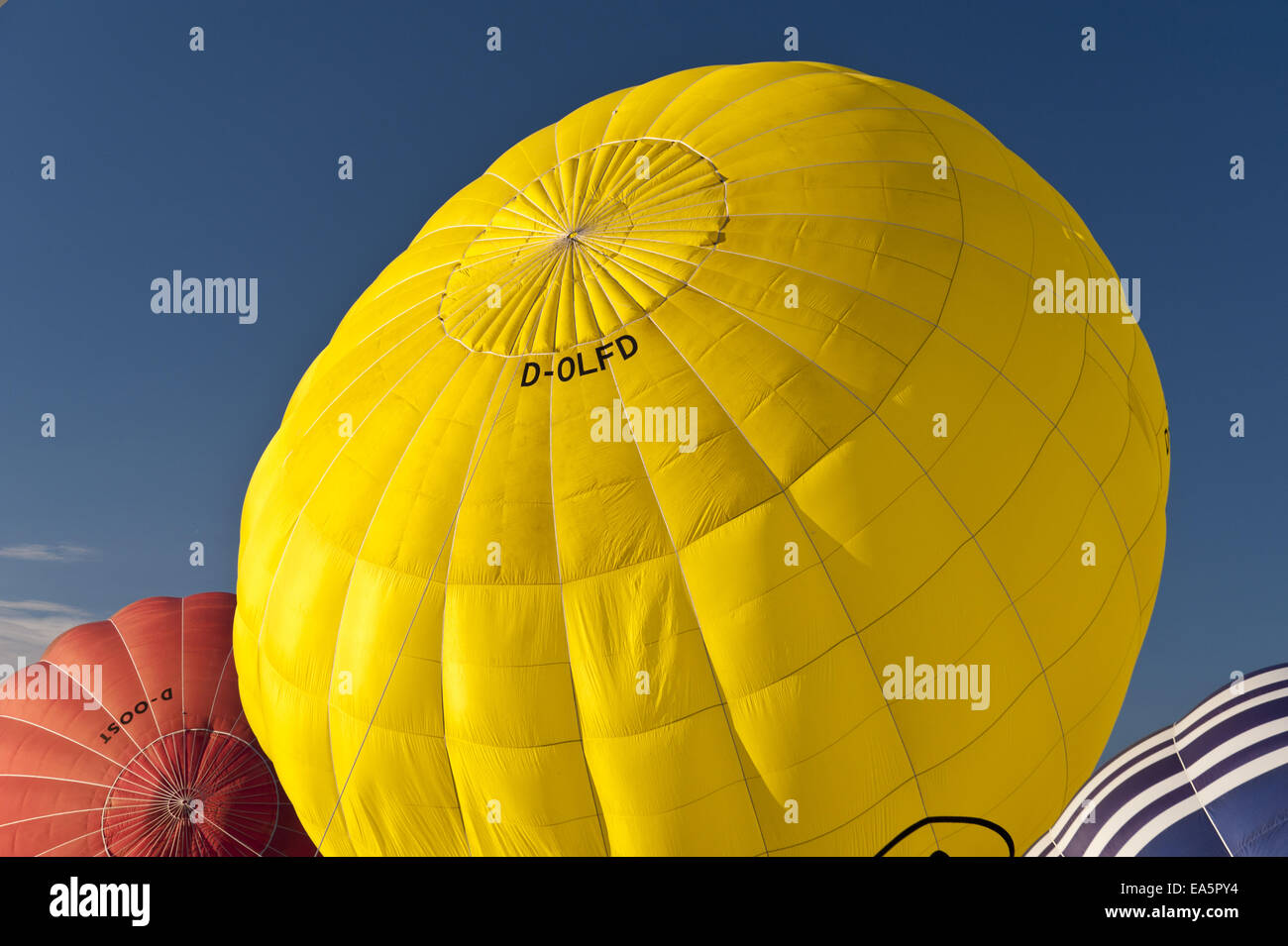 Internationale balloon sail hi-res stock photography and images - Alamy