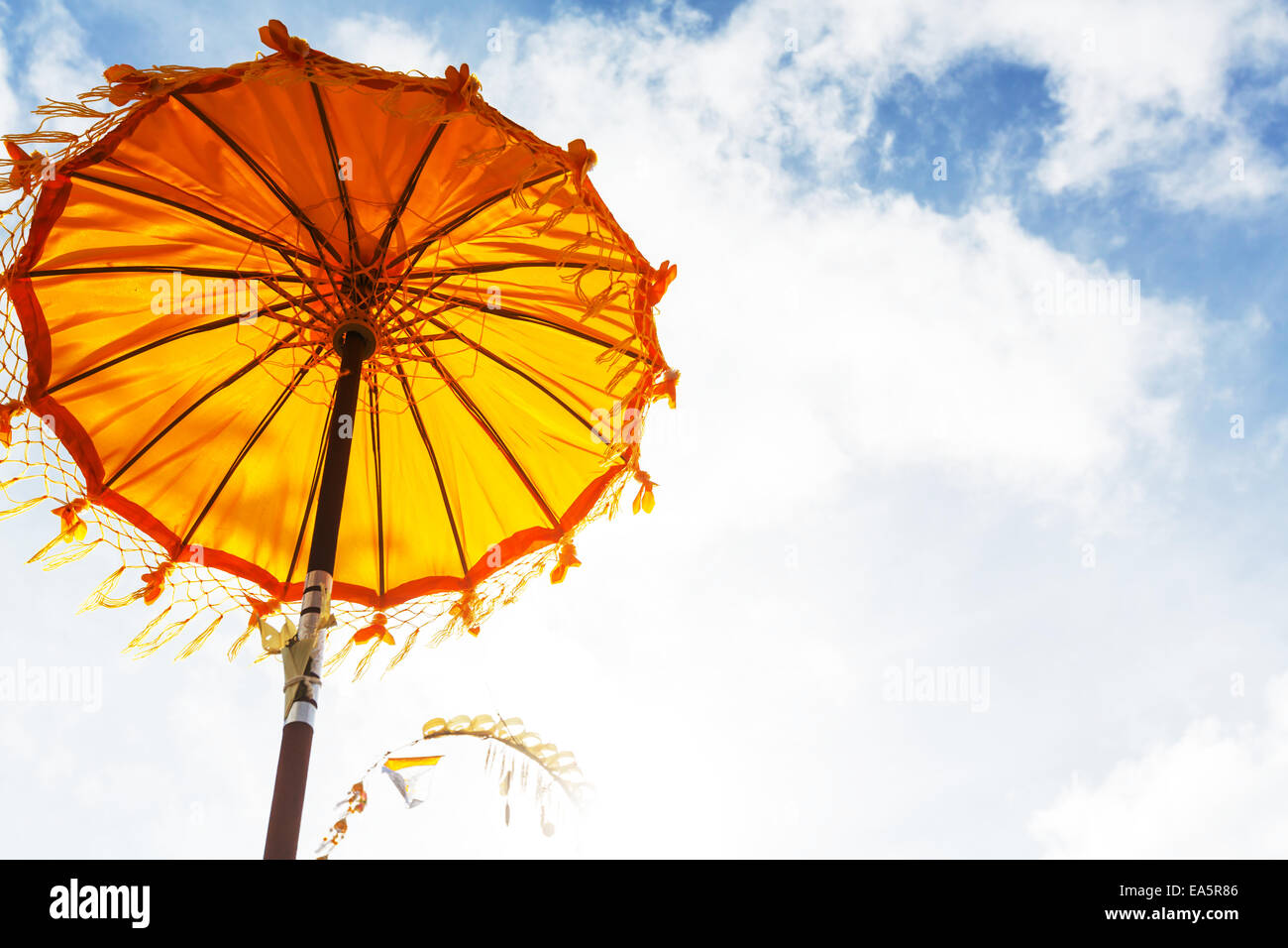 Ceremonial umbrella hi-res stock photography and images - Alamy