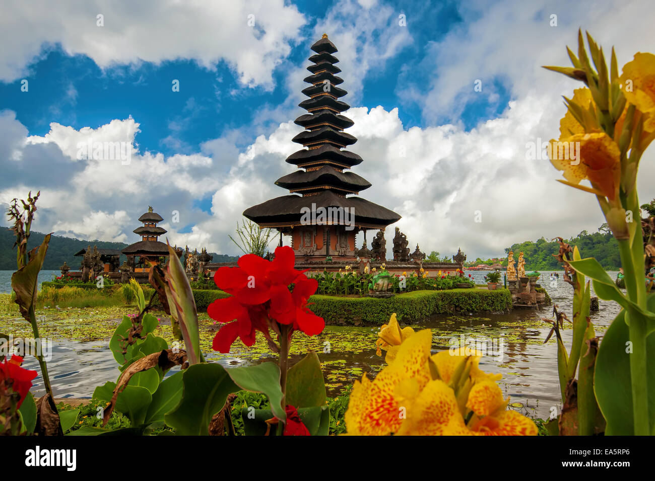 Ulun Danu Temple Stock Photo - Alamy