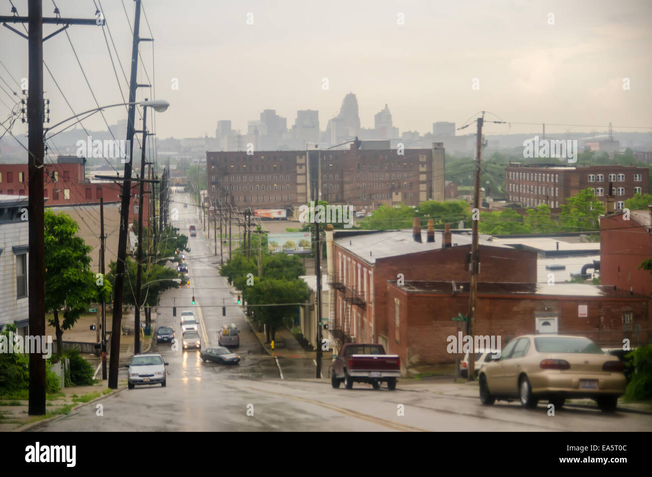 cincinnati skyline on rainy day Stock Photo - Alamy