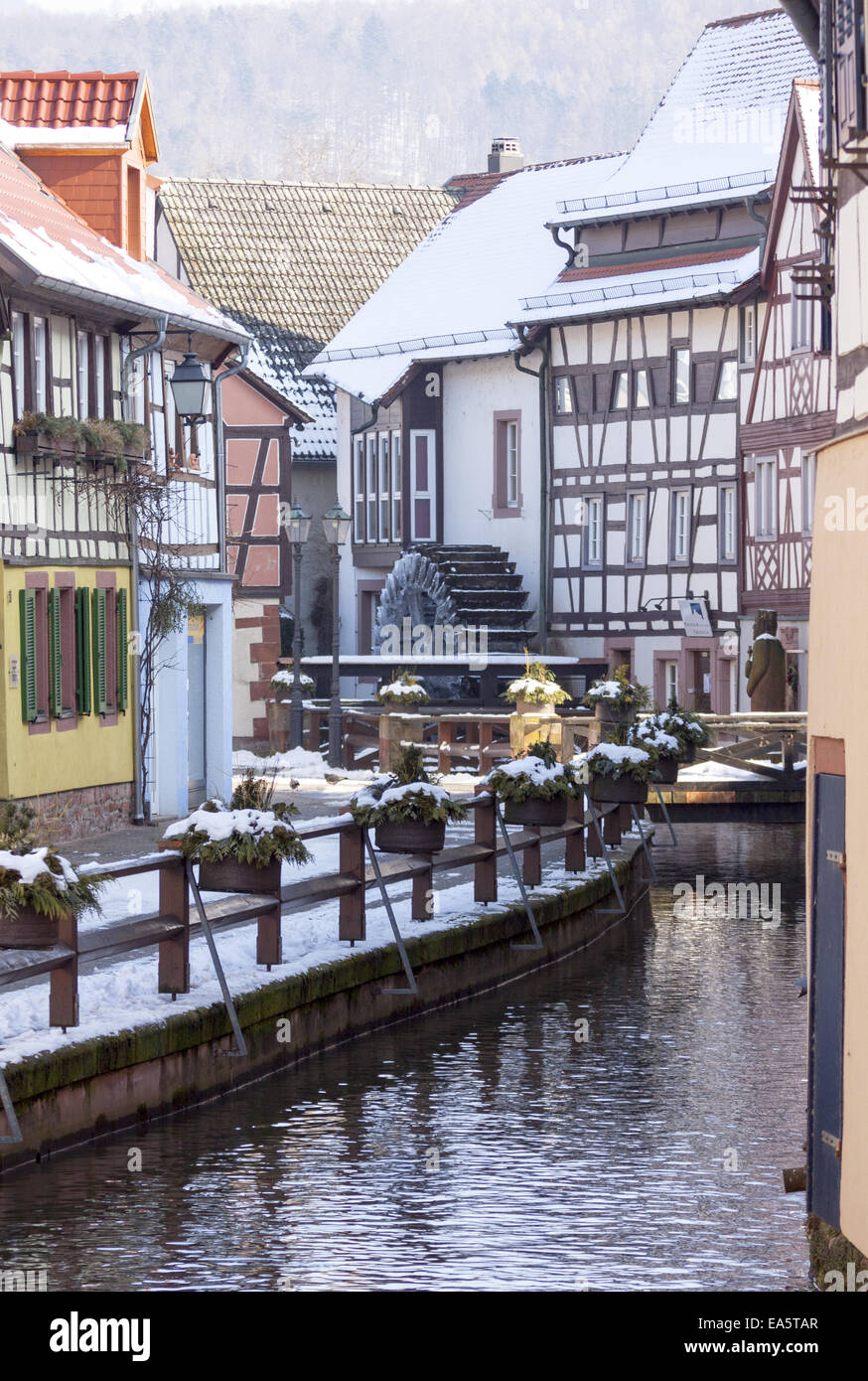 Annweiler am trifels hi-res stock photography and images - Alamy