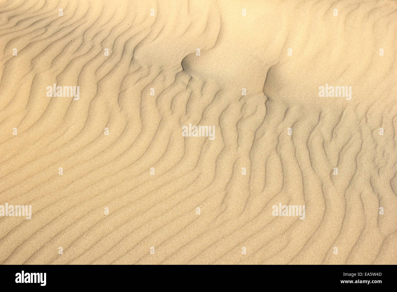 Waves of sand Stock Photo - Alamy