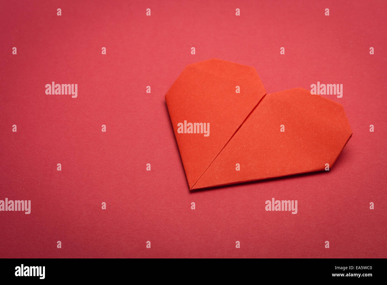 origami paper heart Stock Photo - Alamy