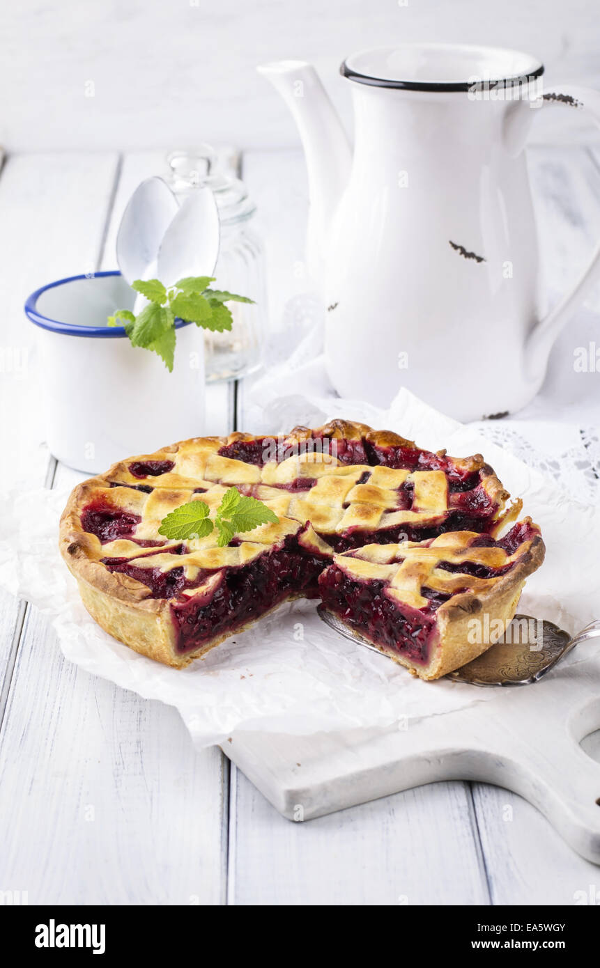 Cherry pie hi-res stock photography and images - Alamy