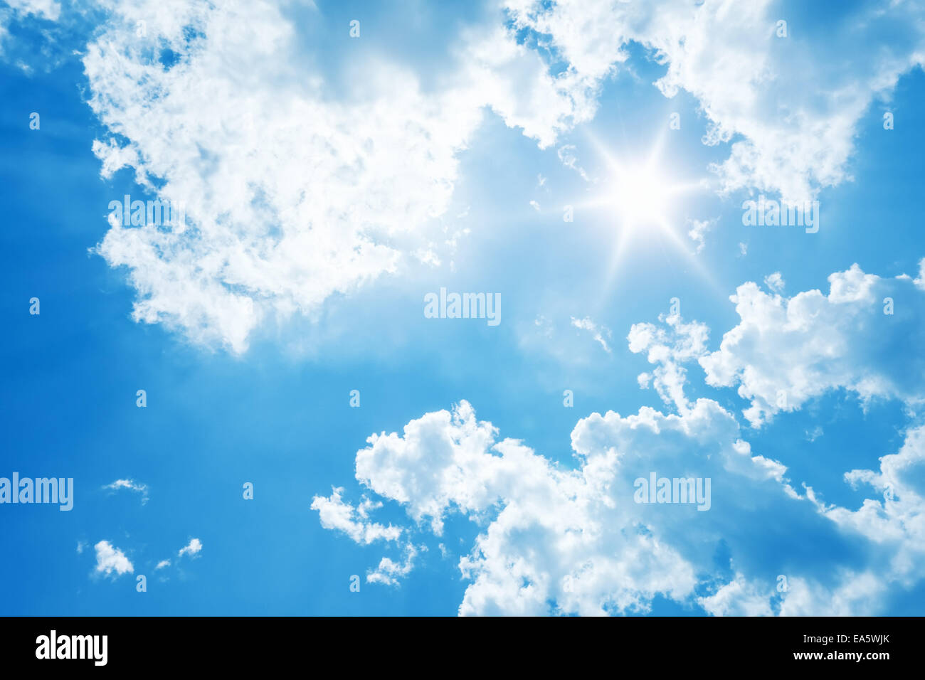 Bright sun hi-res stock photography and images - Alamy