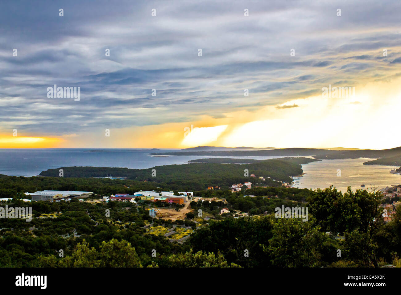 Storm over ocean hi-res stock photography and images - Alamy