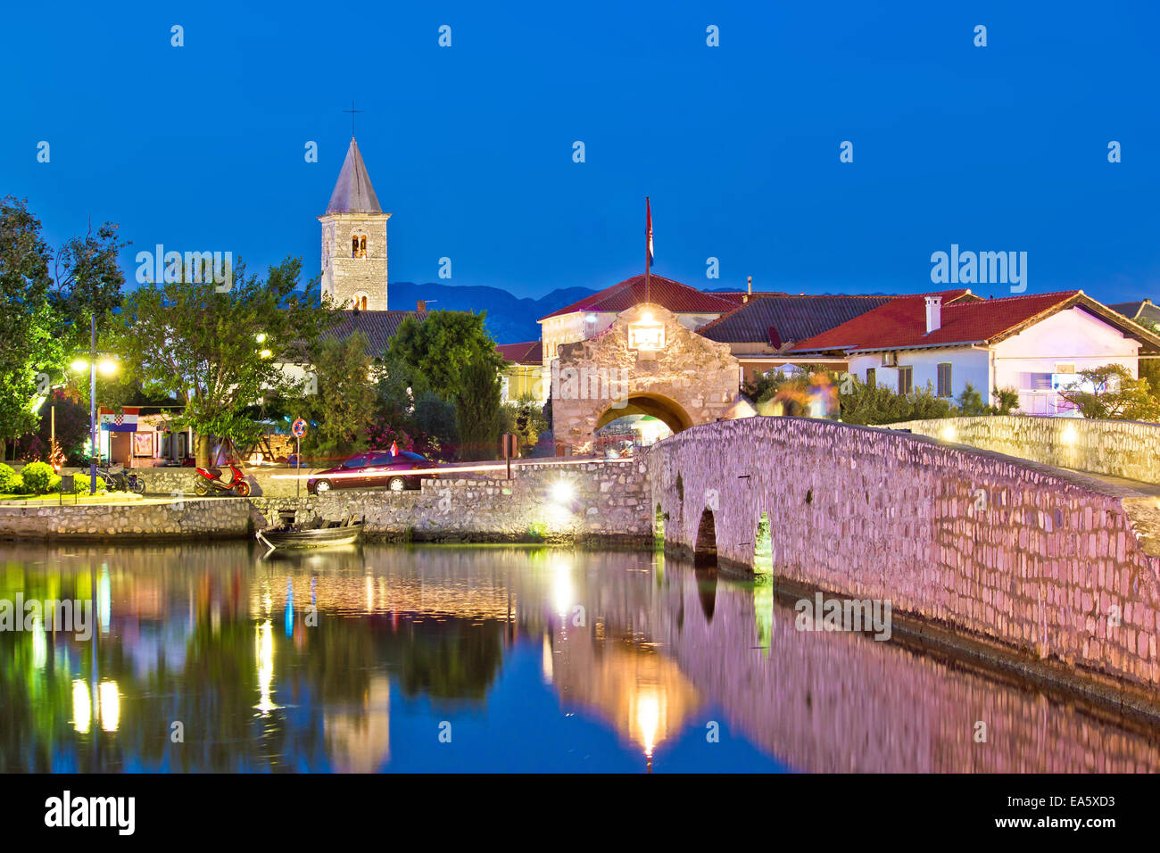 Waterfront ruins hi-res stock photography and images - Alamy