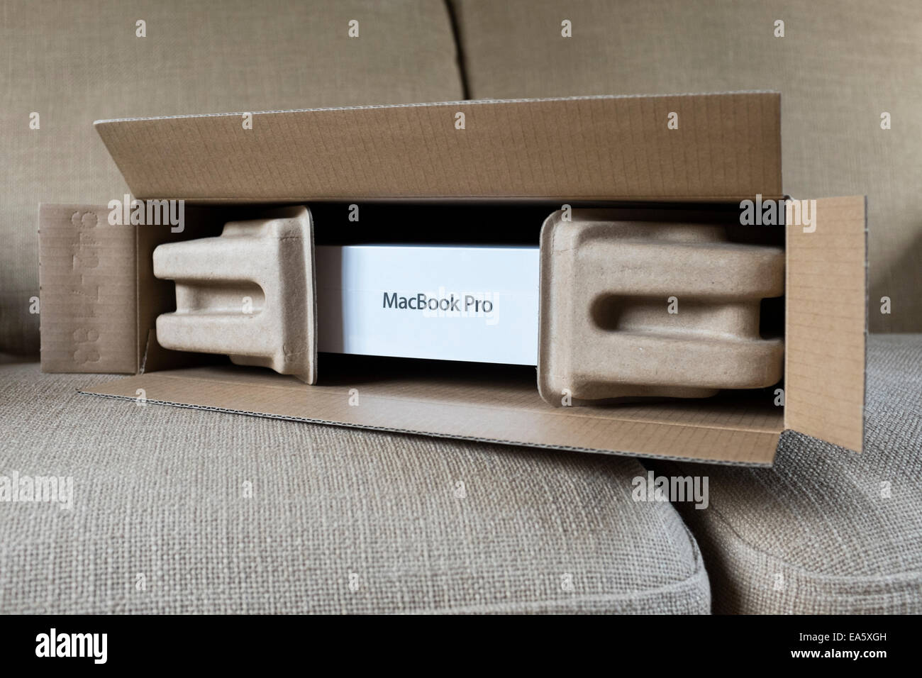 Laptop unboxing hi-res stock photography and images - Alamy