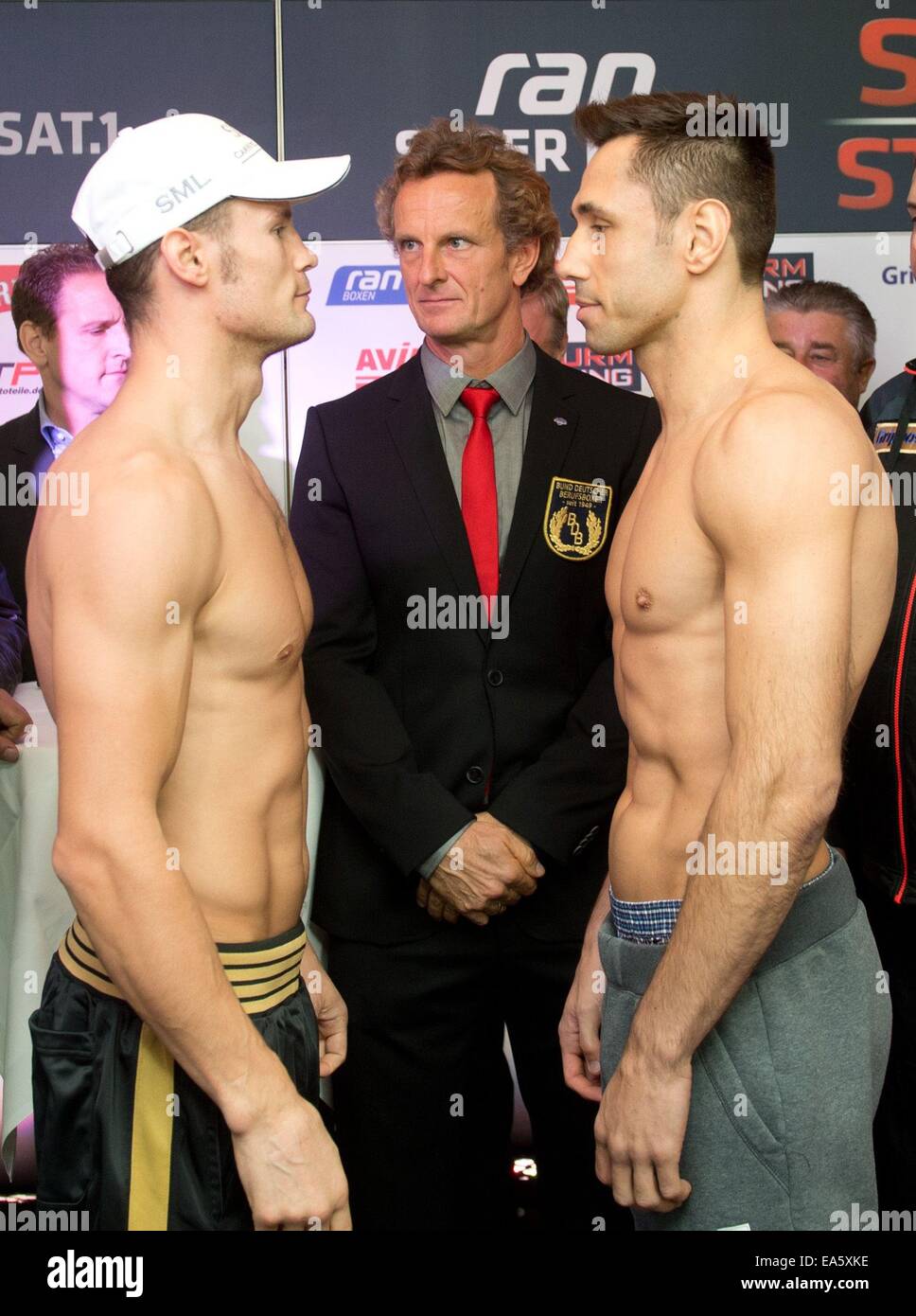 Stuttgart, Germany. 07th Nov, 2014. German boxing pros Robert Stieglitz ...