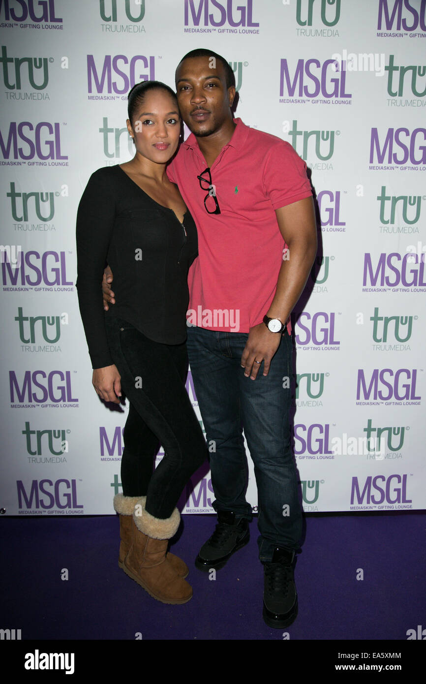 Actorsinger High Resolution Stock Photography and Images - Alamy