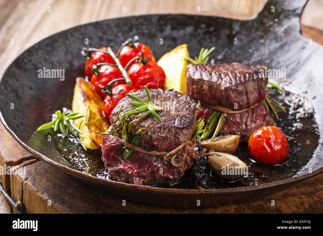 Venison fillet hi-res stock photography and images - Alamy