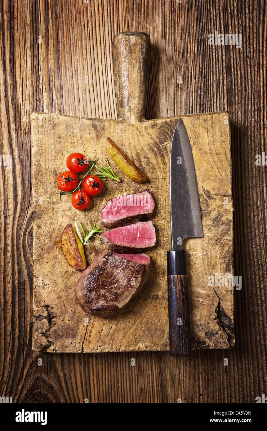 Bio rotwein hi-res stock photography and images - Alamy