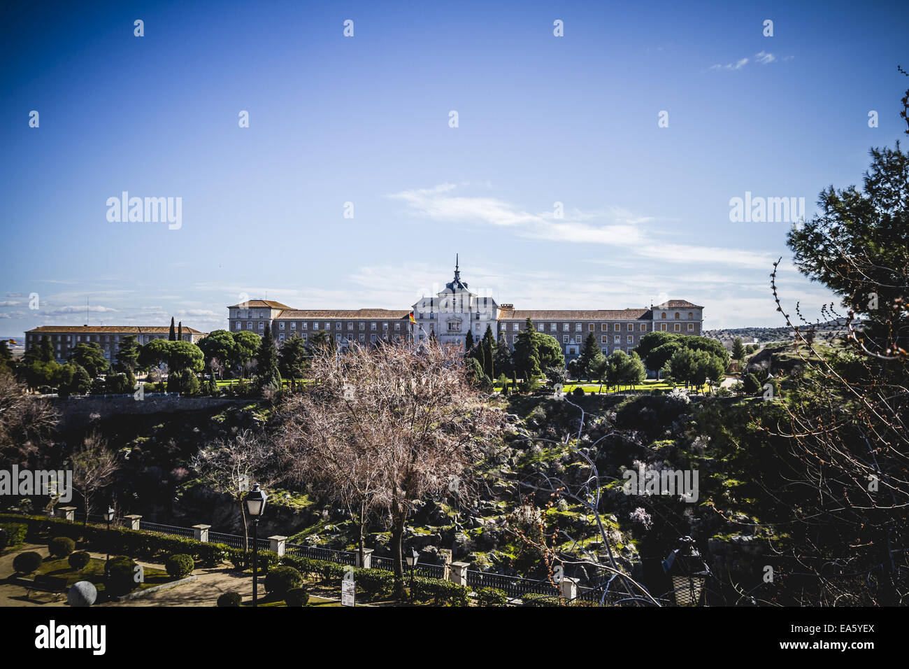 City toledo in castilla hi-res stock photography and images - Alamy