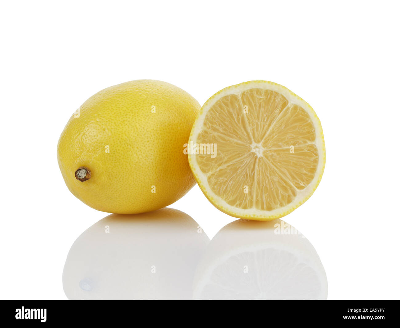 One half lemons hi-res stock photography and images - Alamy