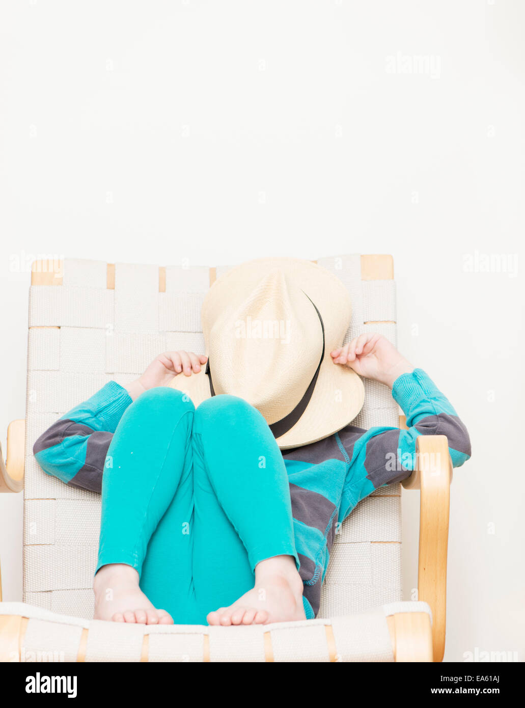 Hide behind hat hi-res stock photography and images - Alamy