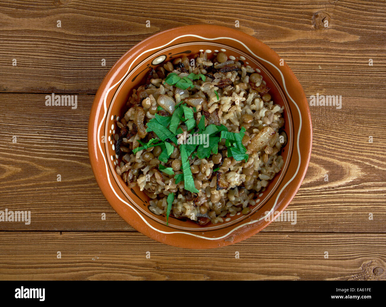 Mujaddara hi-res stock photography and images - Alamy