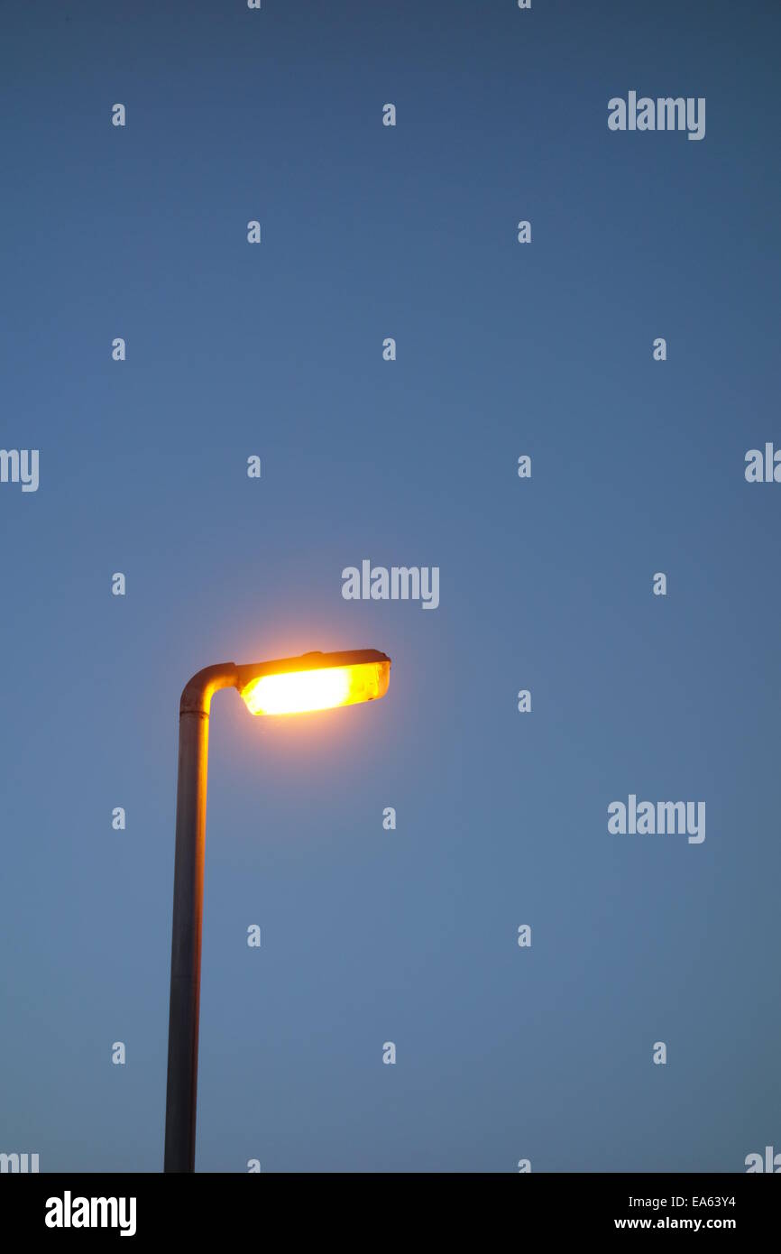 Orange street light hi-res stock photography and images - Alamy