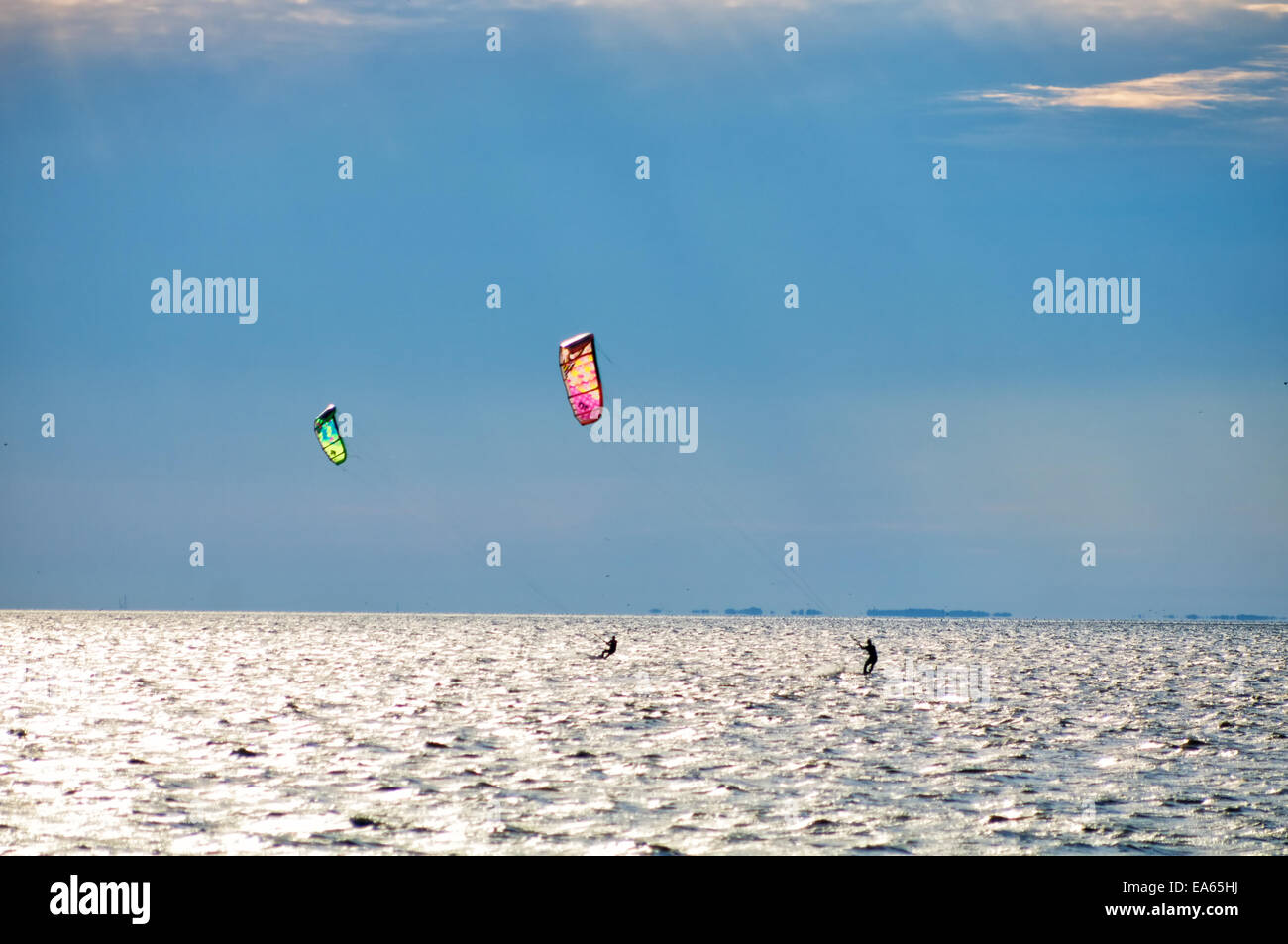 Kite surfing sea hi-res stock photography and images - Alamy