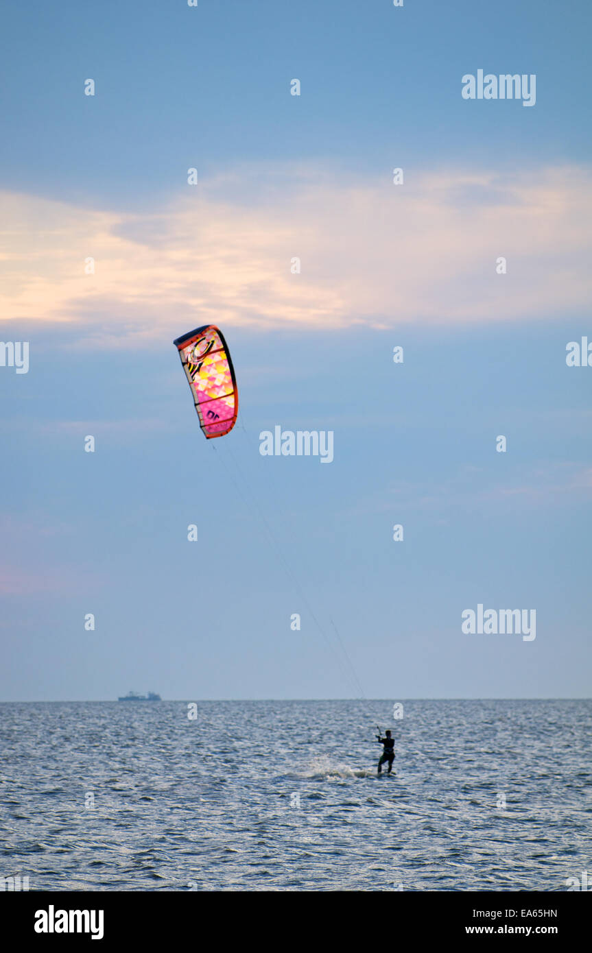 Kite sea hi-res stock photography and images - Alamy