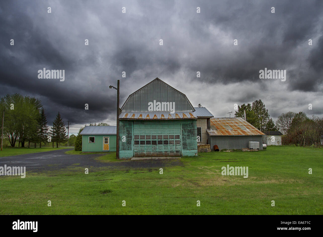 Weathered the storm hi-res stock photography and images - Alamy