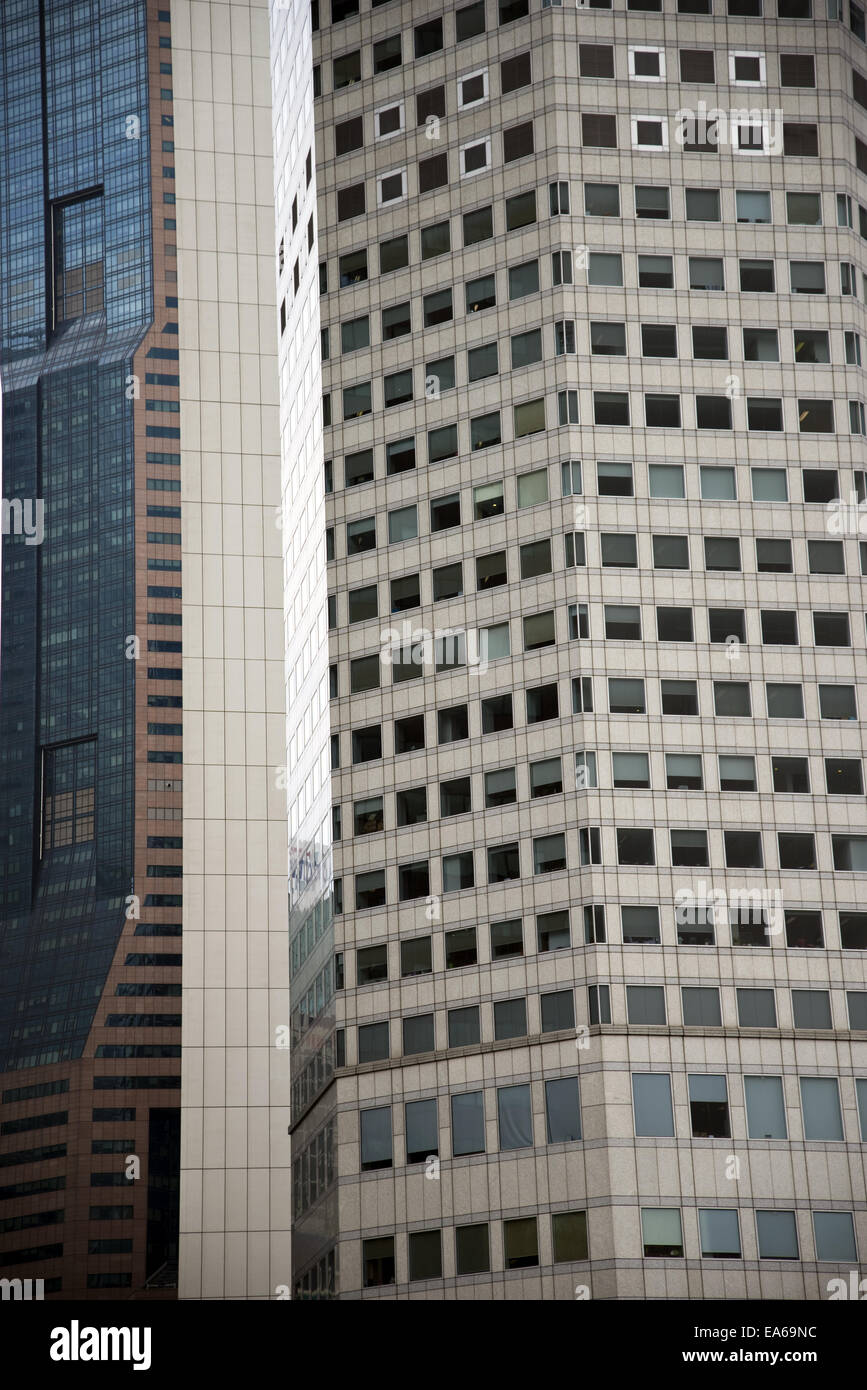 Modern banking tower Stock Photo - Alamy