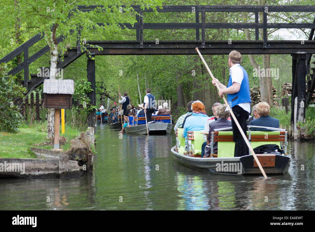 Tourism wood barges hi-res stock photography and images - Alamy