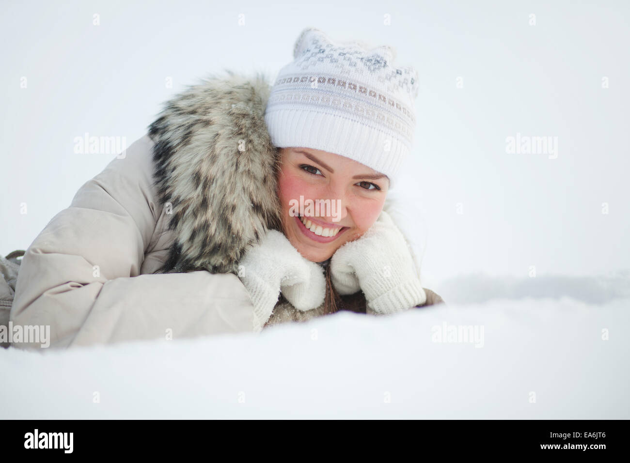 girl in nature in winter Stock Photo - Alamy
