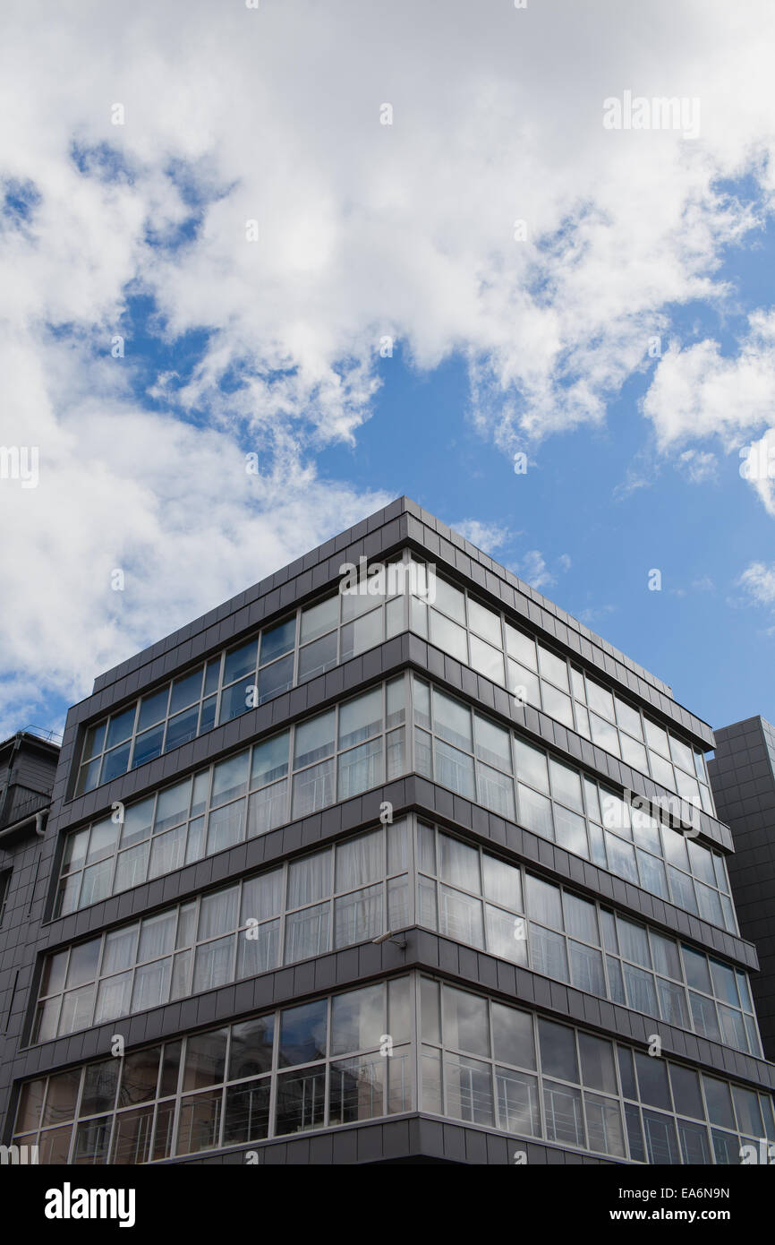 modern business building Stock Photo - Alamy