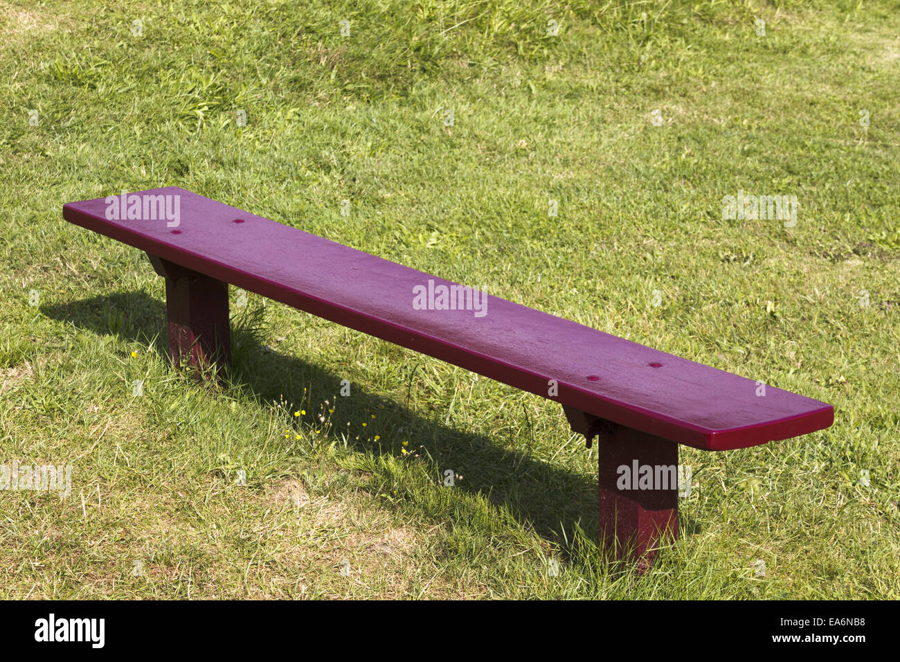 red wooden bench Stock Photo - Alamy