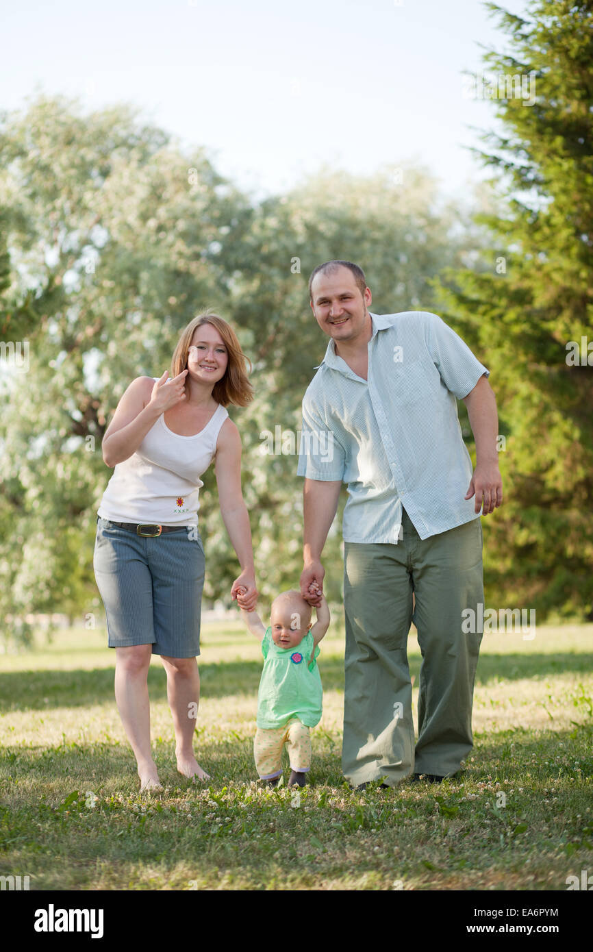 Complete family hi-res stock photography and images - Alamy