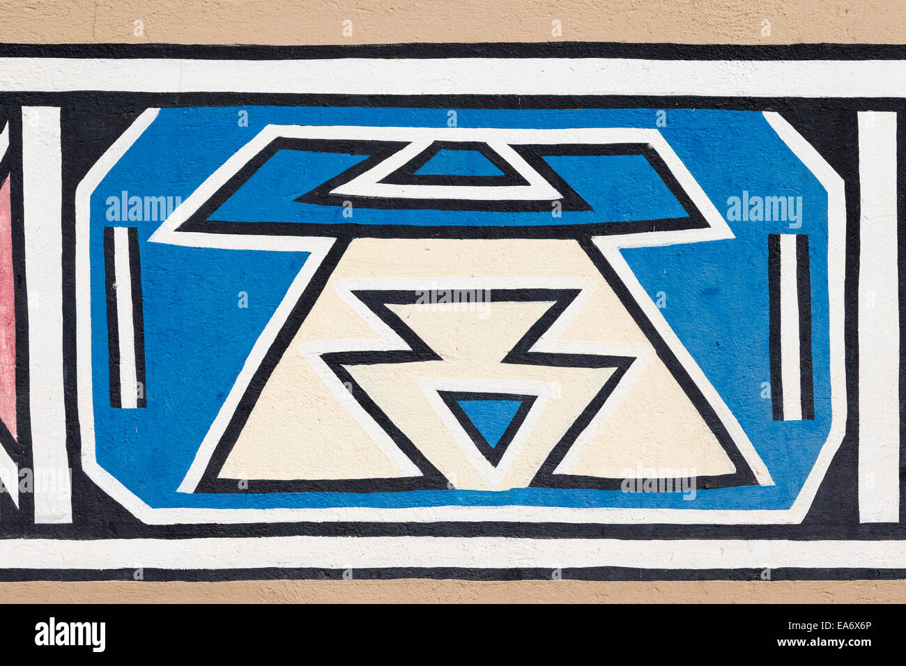 Ndebele decoration on Letaba shop wall, Kruger national park Stock ...