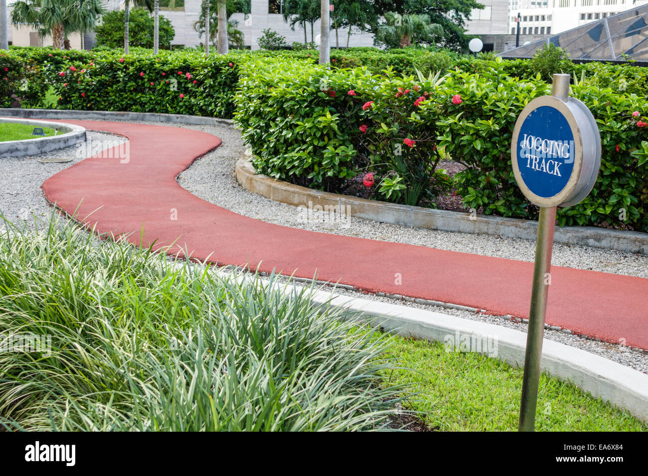 Rooftop jogging track hi-res stock photography and images - Alamy